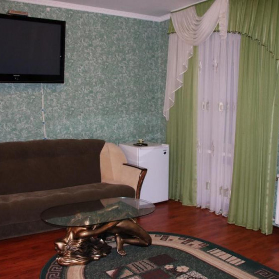 Готель Tropicana, Світловодськ, Кіровоградська область - Бронюй.com ...